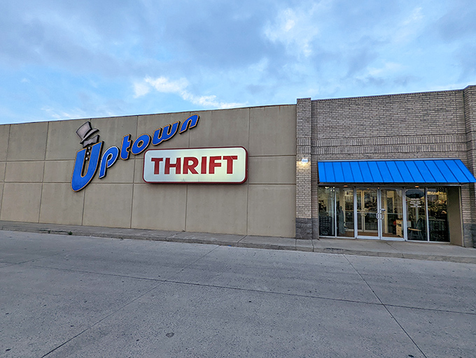 Modern thrift meets classic charm in this perfectly organized Midwest City treasure trove.