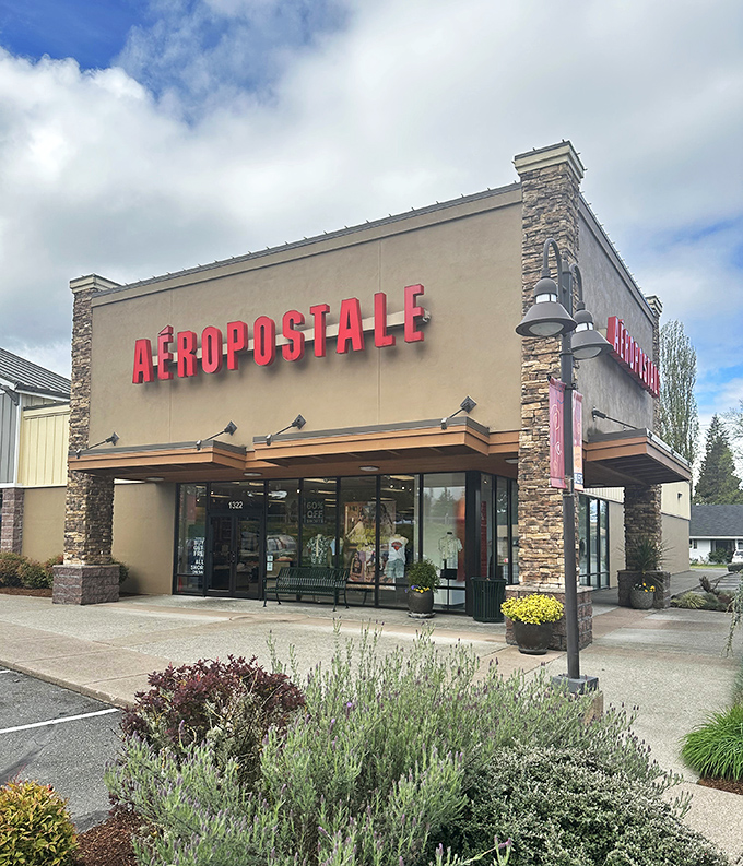 A&eacute;ropostale's storefront showcases that perfect blend of Pacific Northwest aesthetics and teenage fashion dreams, all at clearance prices.