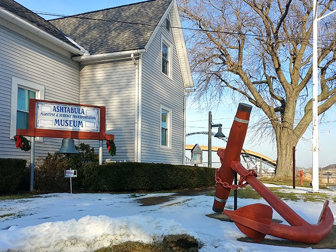 The Maritime Museum anchors itself in town history, offering tales of Great Lakes shipping that'll make you rethink everything about freshwater navigation.