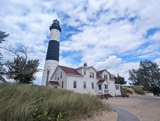 The distinctive striped pattern isn't just for looks&mdash;it's a "daymark" helping sailors identify which lighthouse they're seeing. Fashion meets function!