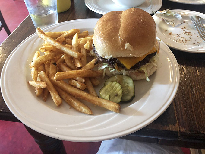 Sometimes you just need a classic cheeseburger, and Duarte's delivers with a juicy patty that pairs perfectly with those golden fries.