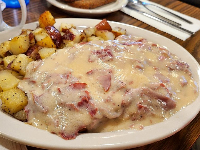 Cream chipped beef&mdash;the dish that launched a thousand dad jokes&mdash;transformed into something so delicious you'll forget its unfortunate military nickname.