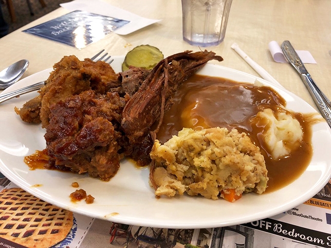 A plate that would make your grandmother both proud and jealous&mdash;fried chicken, roast beef, and all the fixings that define Midwest hospitality.