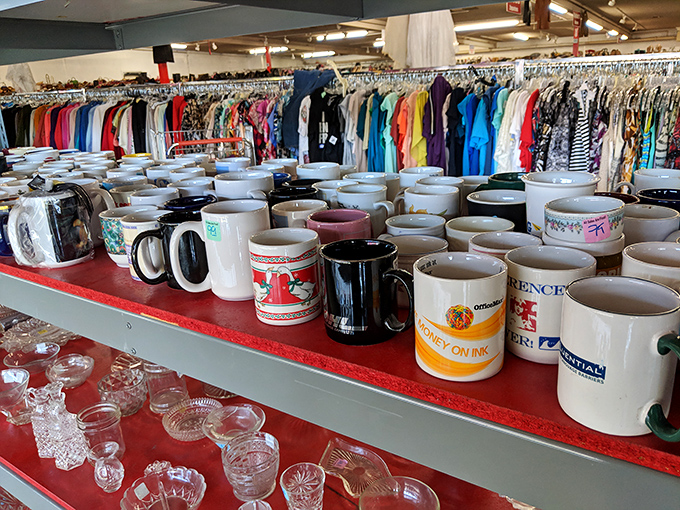 Mug collectors, rejoice! Corporate retreats and family vacations of yesteryear live on in this ceramic timeline of American leisure.