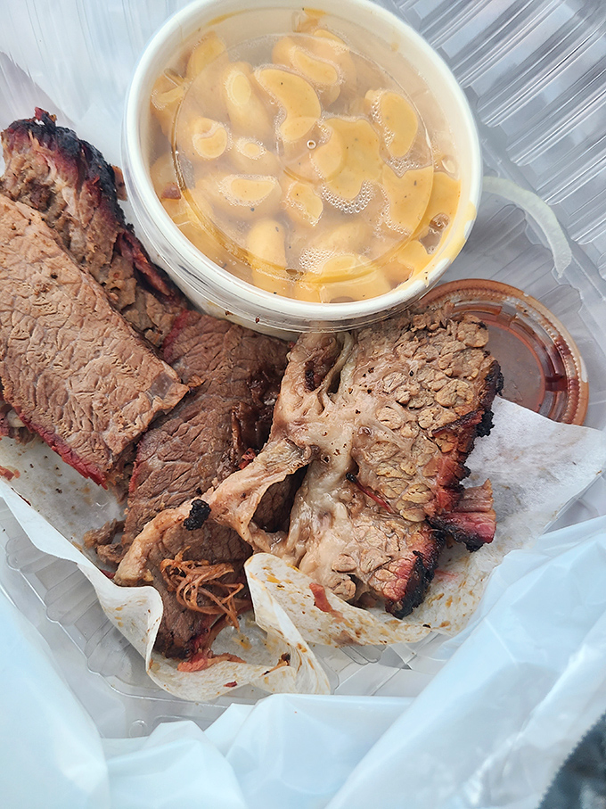 Brisket and mac and cheese&mdash;a romance for the ages. That bark has the kind of character development you'd expect in an Oscar-winning film.