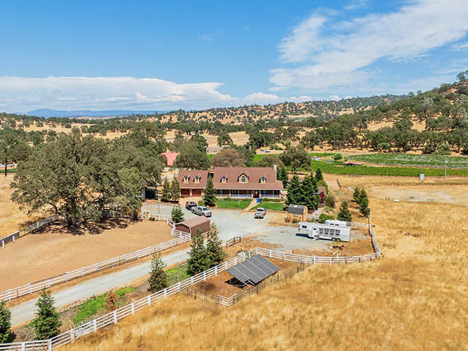 Ranch living at its finest &ndash; where white fences, oak trees, and rolling hills create the quintessential California Gold Country lifestyle.