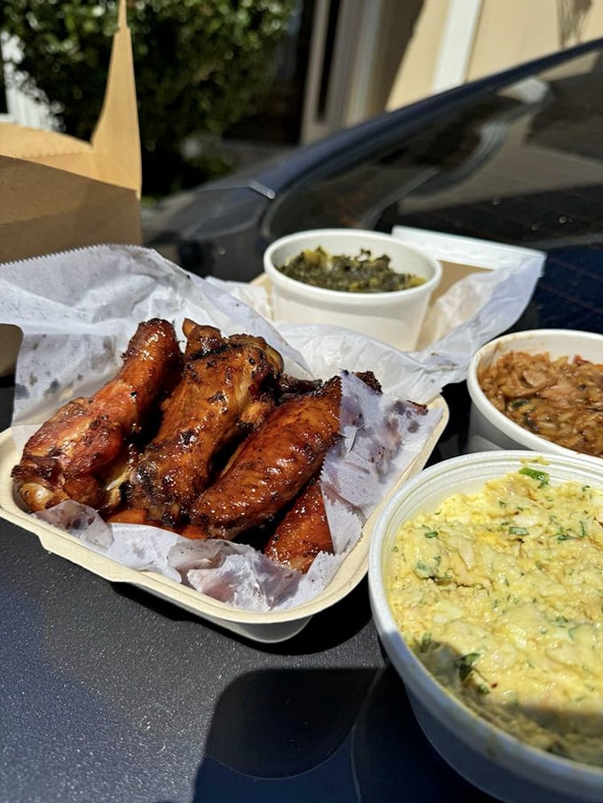 Smoked wings and sides that don't know they're supposed to be supporting actors. In this BBQ drama, even the sidekicks steal scenes.