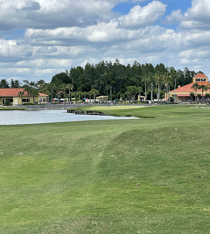 Golf course views that make you forget you're not at Augusta&mdash;until you see the bill.