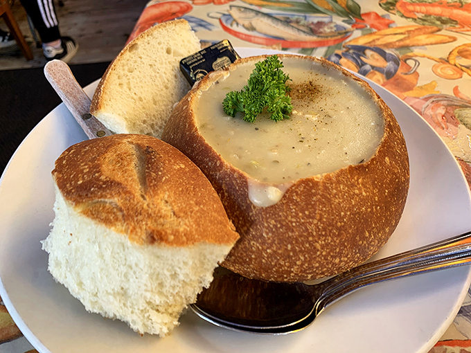 Clam chowder in a sourdough bread bowl—the San Francisco Bay Area's answer to chicken soup for the soul, but infinitely more satisfying.
