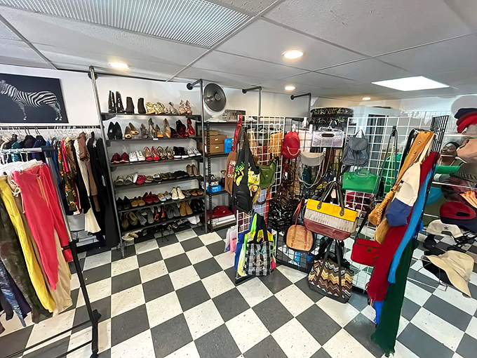 The accessories corner &ndash; where yesterday's designer handbags and statement shoes find tomorrow's appreciative owners.