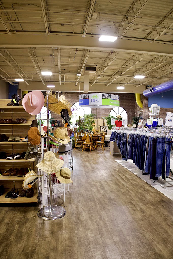 A hat for every head and a style for every story. The accessories section is where your next signature look is hiding in plain sight.