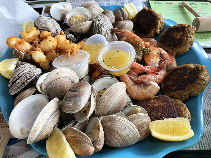 The seafood platter that answers the eternal question: "Can I try everything without having to choose?"