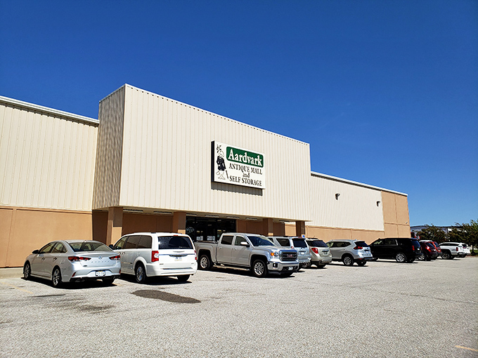 This warehouse-sized antique mall proves that bigger really can mean better for serious collectors.