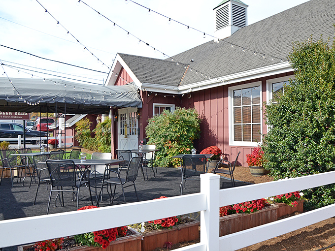 Aberdeen Barn's charming exterior looks like it was plucked straight from a storybook about comfort food.