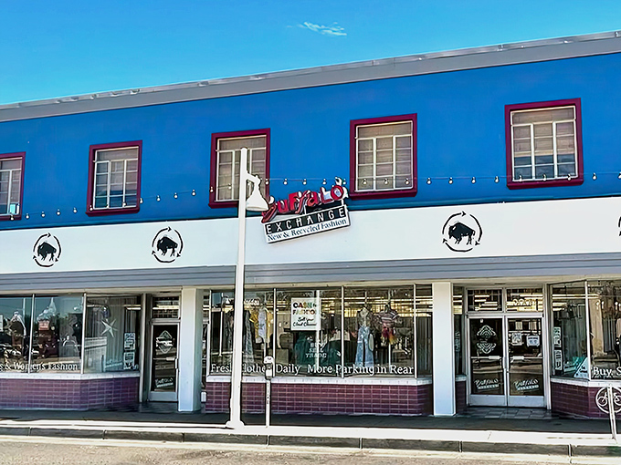 Those bright blue walls practically shout "vintage fashion paradise" to anyone driving past here.