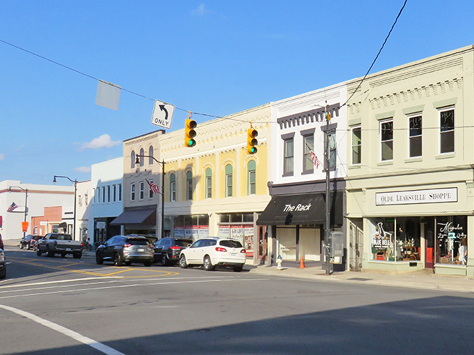 Eden's downtown: where "rush hour" means two cars at the same stoplight.