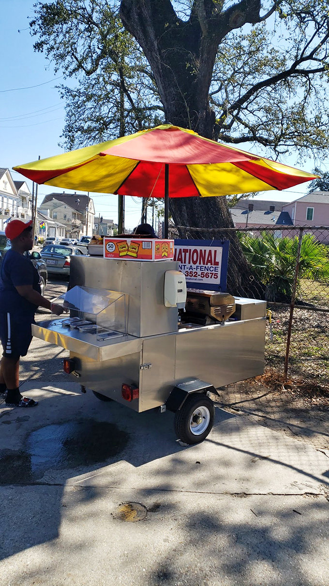 Street food perfection under a carnival-colored umbrella&mdash;simple, mobile, and utterly irresistible.