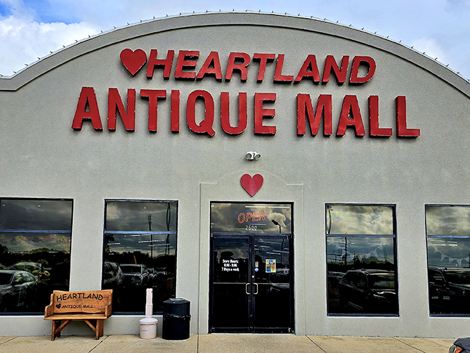 Heartland Antique Mall wears its name proudly, with a heart that promises love at first sight for vintage enthusiasts.