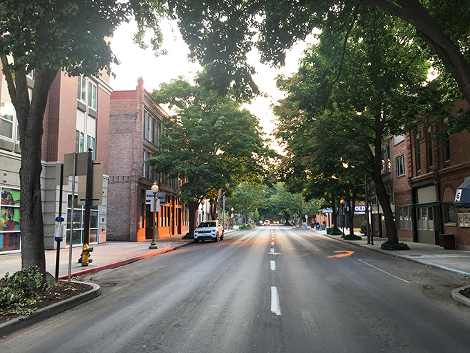 Lewiston's charming streets invite leisurely exploration without the premium price tag. Those trees have shaded smart shoppers for generations.