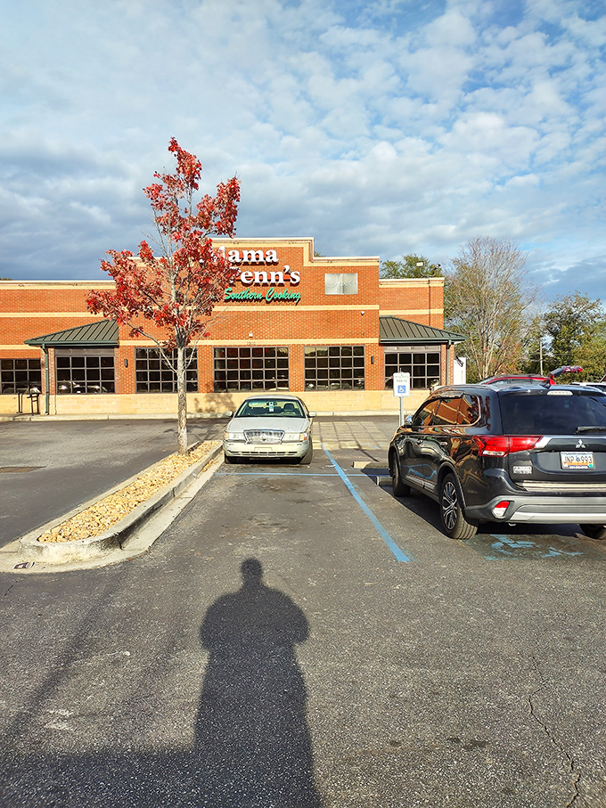 When a restaurant calls itself "Mama's," you know the portions will be generous and love abundant. 