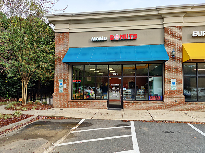 MoMo Donuts' sleek brick storefront is like the gallery space these edible masterpieces deserve. Art you can actually eat!