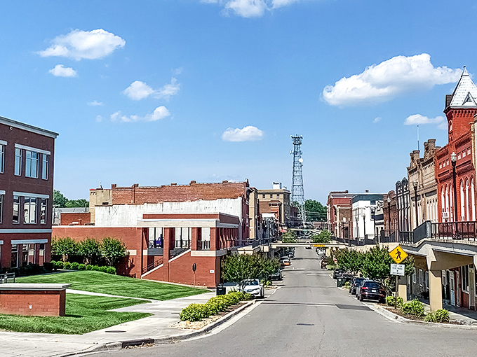 Morristown's historic downtown looks like it's still waiting for George Washington to ride through and check on his troops.