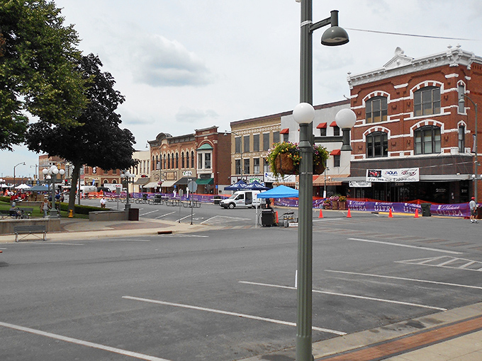 Oskaloosa's historic downtown square offers the perfect backdrop for morning walks that cost nothing but deliver million-dollar views.