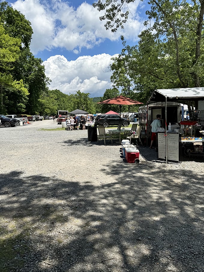 Nature meets bargain hunting. Pence Springs Flea Market offers shopping with a side of gorgeous mountain scenery.