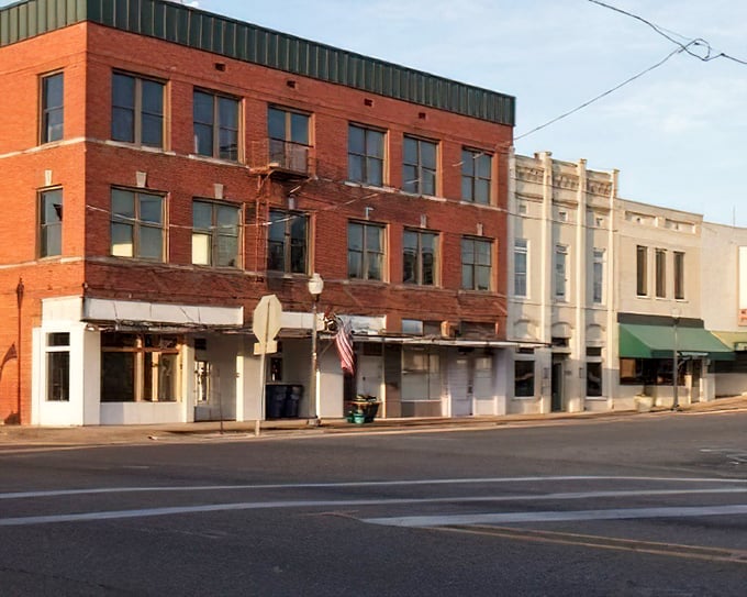 Pontotoc's vibrant downtown bursts with color that would make any Instagram feed jealous. Small town, big personality.