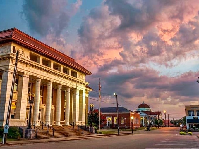 Pontotoc's courthouse square sits pretty like the centerpiece of Mississippi's most charming dining table.