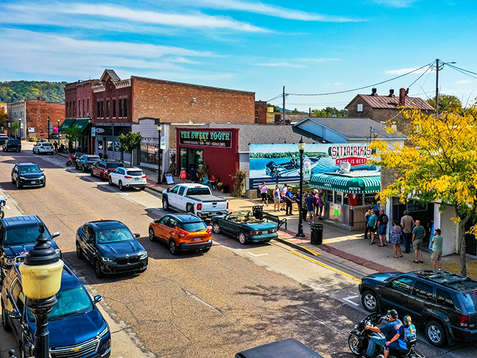 Prairie du Chien's bustling main street proves small towns can offer big-city conveniences at small-town prices.