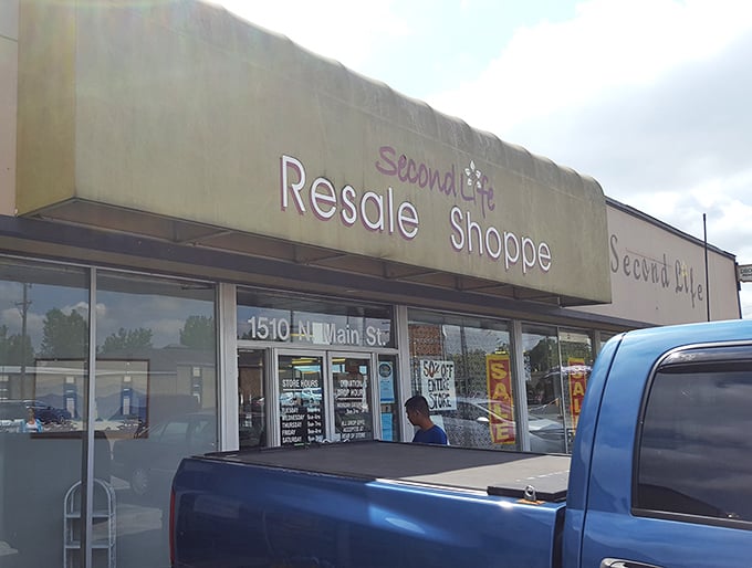 Second Life Resale Shoppe's charming storefront proves that giving items a second chance can look absolutely delightful from outside.