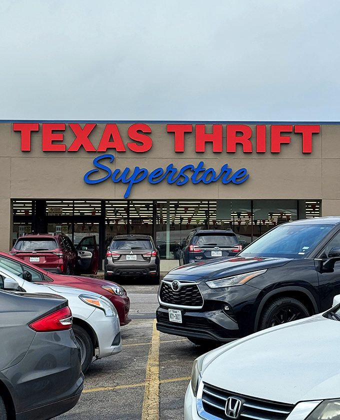 Texas Thrift Superstore: where "super" isn't just marketing fluff. Those red letters are practically a bat signal for bargain hunters!