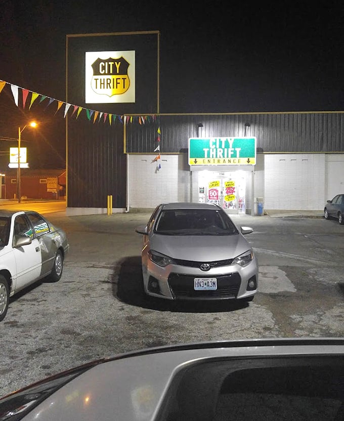 Night shopping under those lights feels like a treasure hunt with mood lighting. 