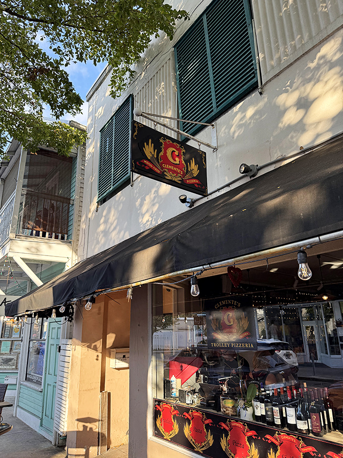 This charming Key West pizzeria proves good things come in small packages &ndash; especially when those packages contain perfect pizza.