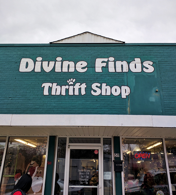 That cheerful storefront color scheme makes you want to explore every corner of this Sanford treasure trove. 