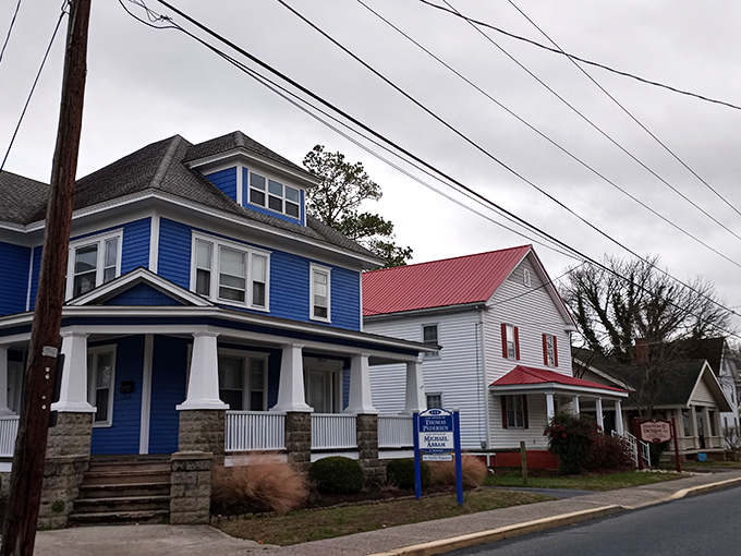 Main Street Georgetown keeps things simple and honest, like a firm handshake from an old friend.
