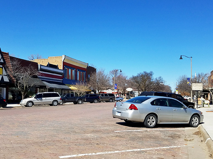 Where Swedish charm meets Kansas sunshine, Lindsborg&rsquo;s brick-lined streets bring Little Sweden to life in the heart of the Midwest.