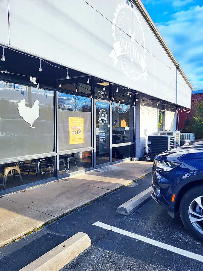 Those string lights outside Scratch aren't the only things glowing - wait until you see their golden-brown chicken.