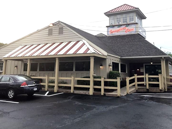 Rustic charm meets oceanic abundance where every meal feels like discovering buried culinary treasure.