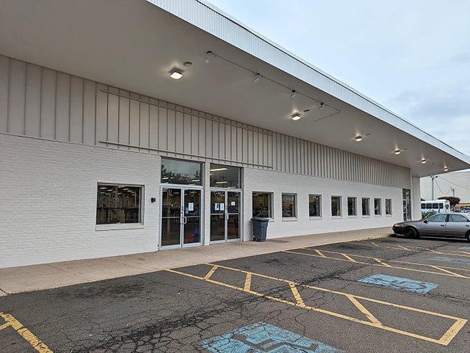 Simple on the outside, spectacular on the inside - this Salvation Army store is the Clark Kent of thrift shopping!