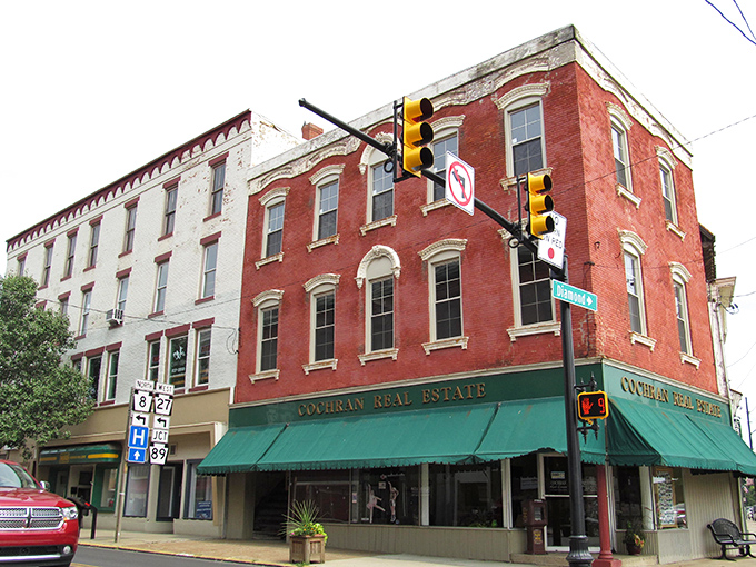 Corner stores and reasonable rents&mdash;Titusville's historic buildings house modern bargains for savvy seniors.