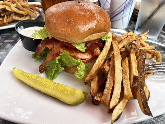 When a sandwich looks this good, you don't just eat it&mdash;you propose to it first. 