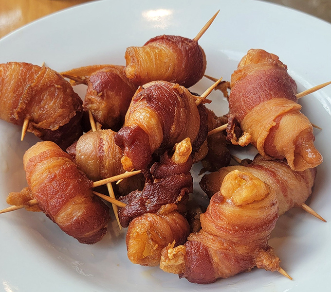 Bacon-wrapped anything is good, but bacon-wrapped shrimp? That's what happens when the ocean and farmland decide to throw a party together.