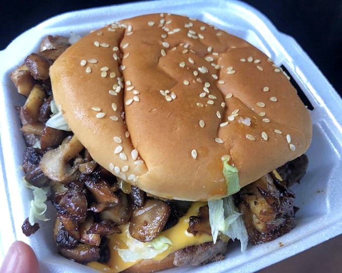 When mushrooms and cheese join forces on a burger, magic happens. This to-go creation proves good food doesn't need fancy surroundings.