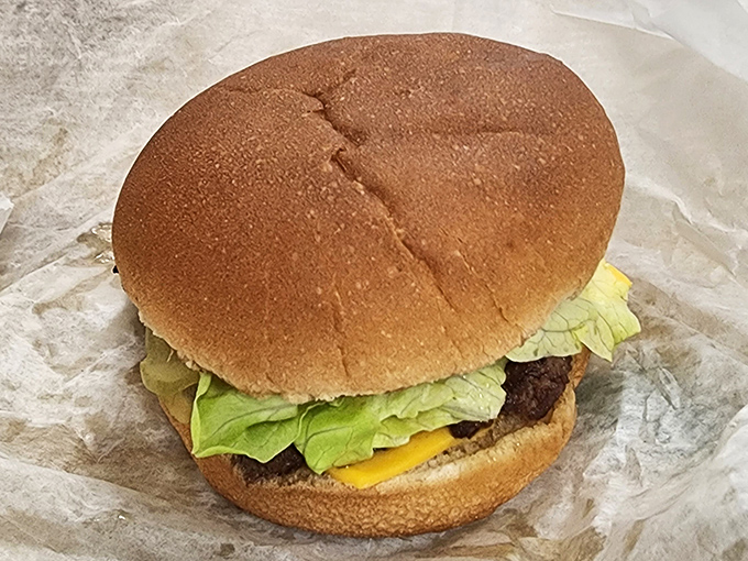 A cheeseburger that doesn't need Instagram filters or fancy toppings &ndash; just honest ingredients speaking a universal language of deliciousness.
