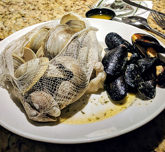 The seafood platter that makes landlocked Ohioans forget they're hundreds of miles from any ocean. Those mussels mean business.