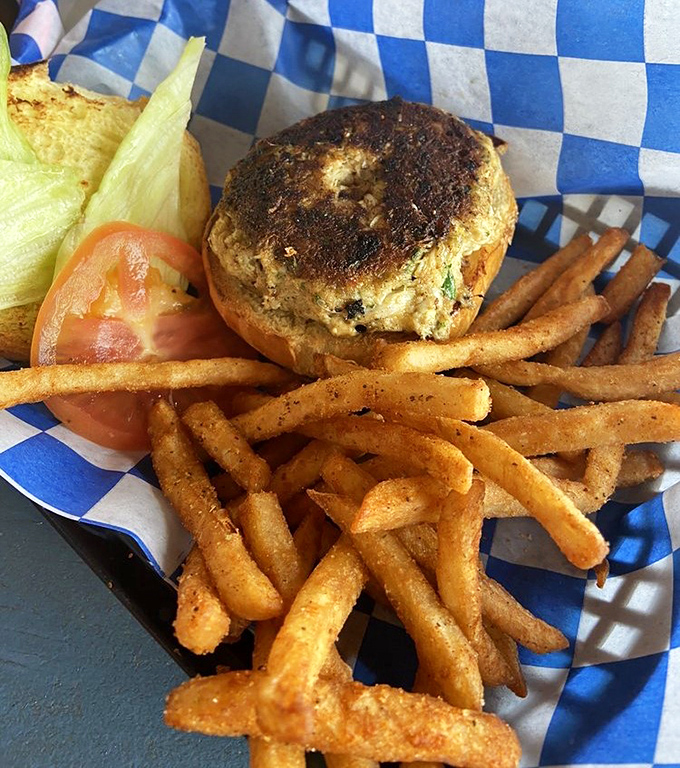 Architecture should take notes from this crab cake sandwich&mdash;perfectly structured, beautifully balanced, and guaranteed to make you forget your table manners.