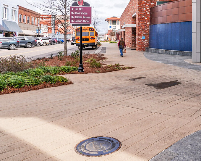 Wayfinding signs point visitors to Meridian's cultural highlights&mdash;the MAXX, Union Station, and Railroad Museum&mdash;all accessible without breaking your retirement budget.