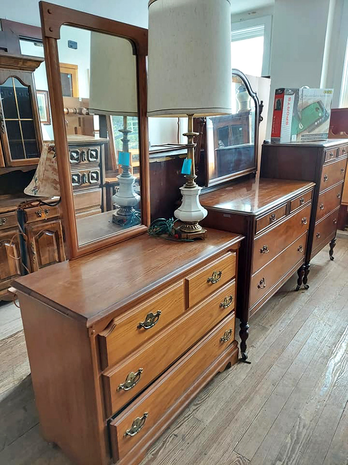 Not just furniture&mdash;time machines! That dresser with mirror could transport your bedroom straight back to 1965.